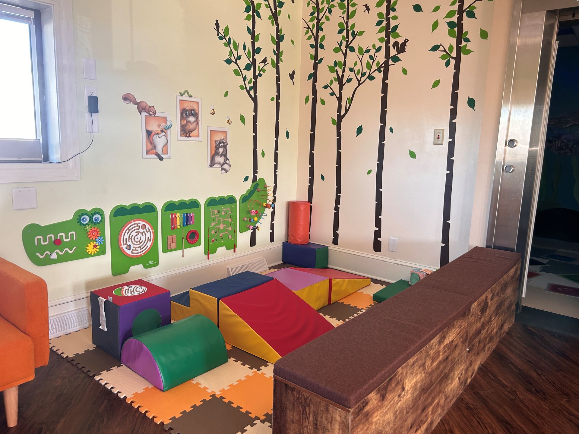 Peekabooboo Play Cafe: Albertville Indoor Play Space