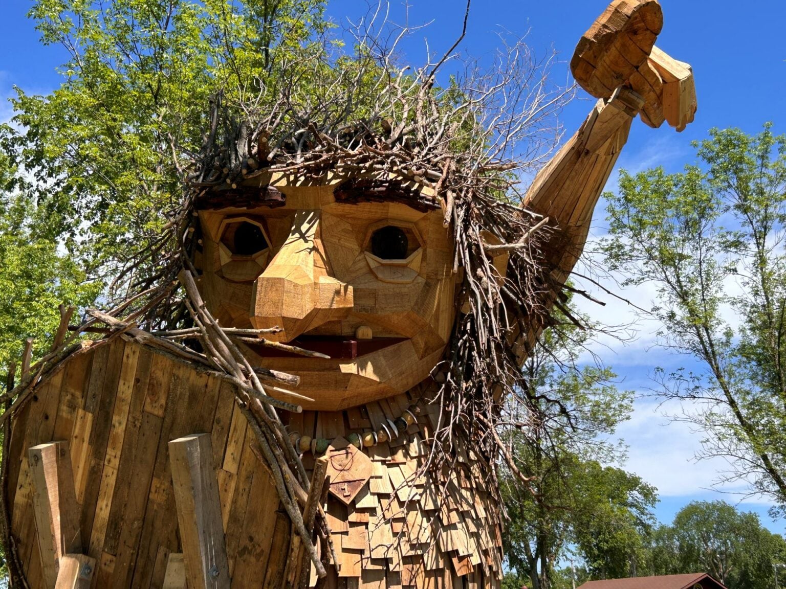 Troll Hunt in Detroit Lakes