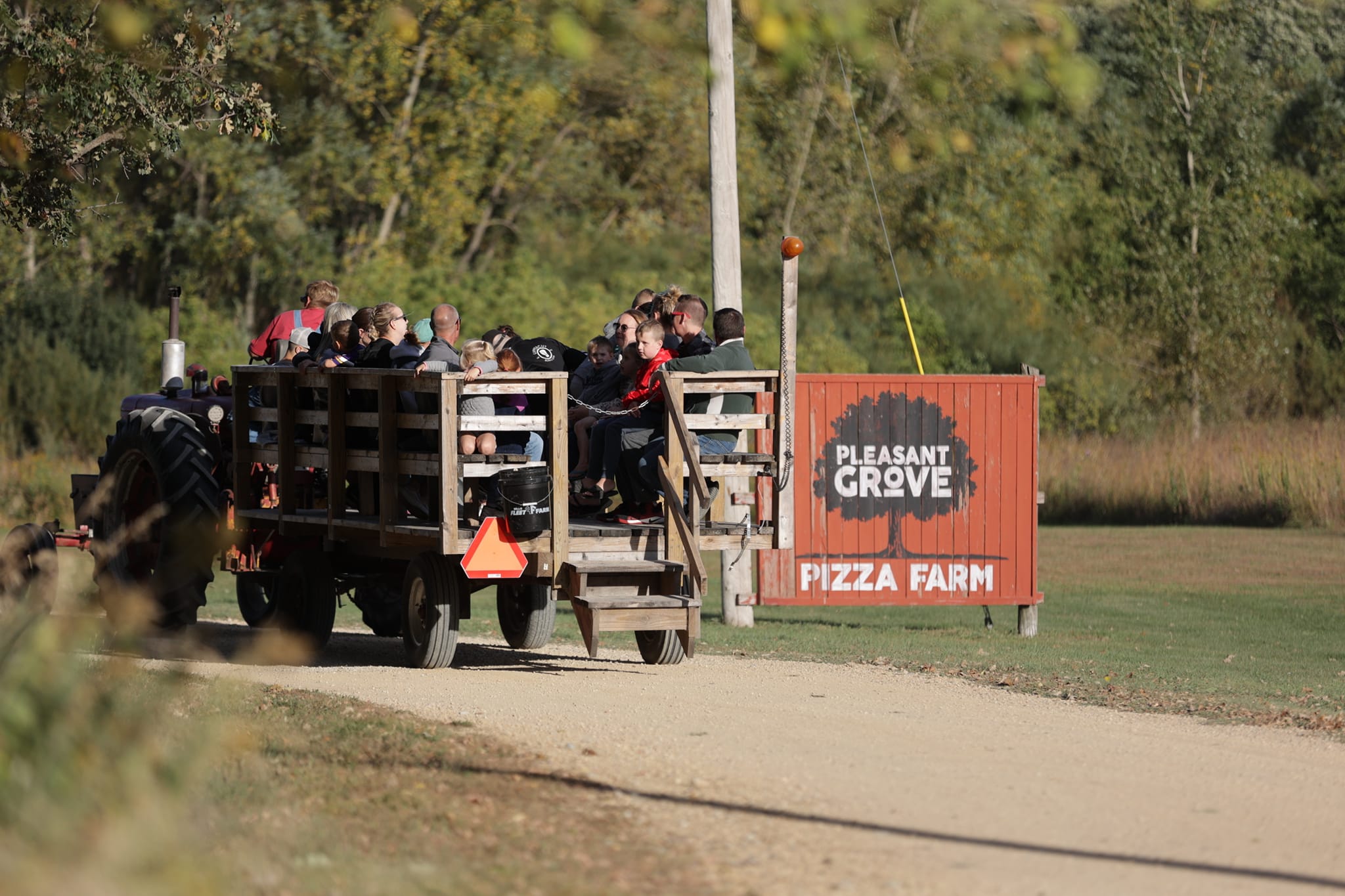 4 Tasty Pizza Farms Near Minneapolis for Families