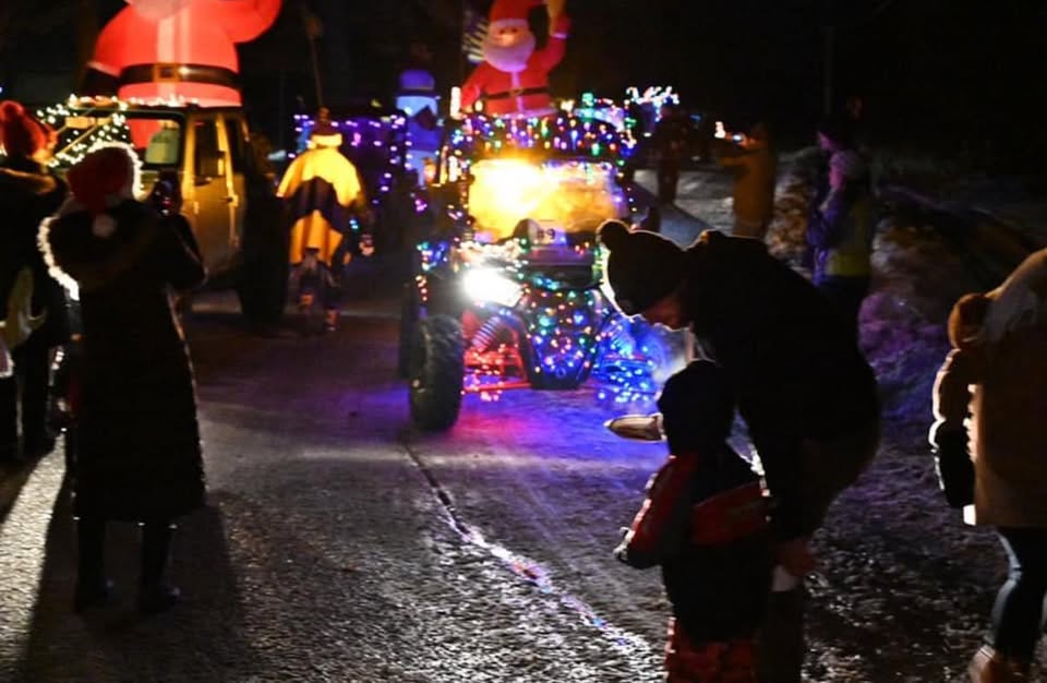 Lighted Train on the Chain parade - Minnesota Parent